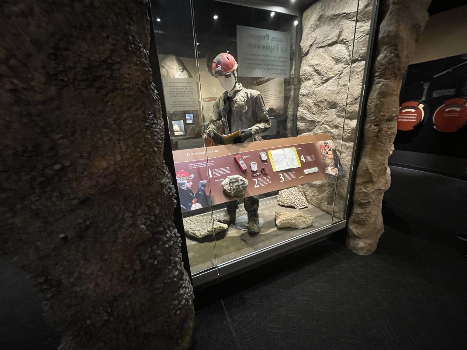 A Guide to Jewel Cave National Monument